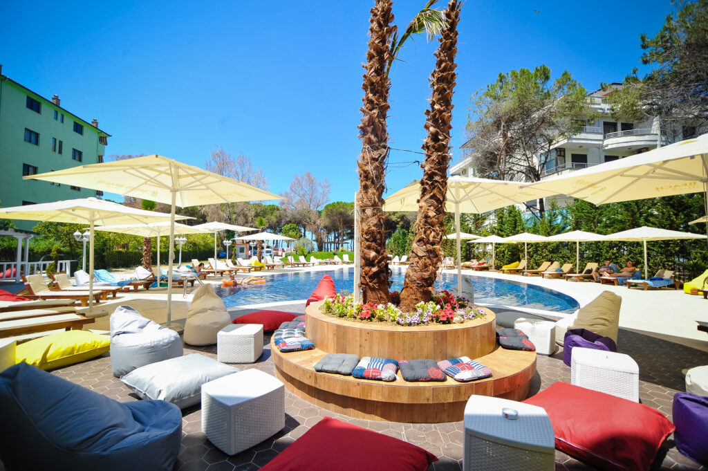 Sandy Beach Resort – 4 Stars