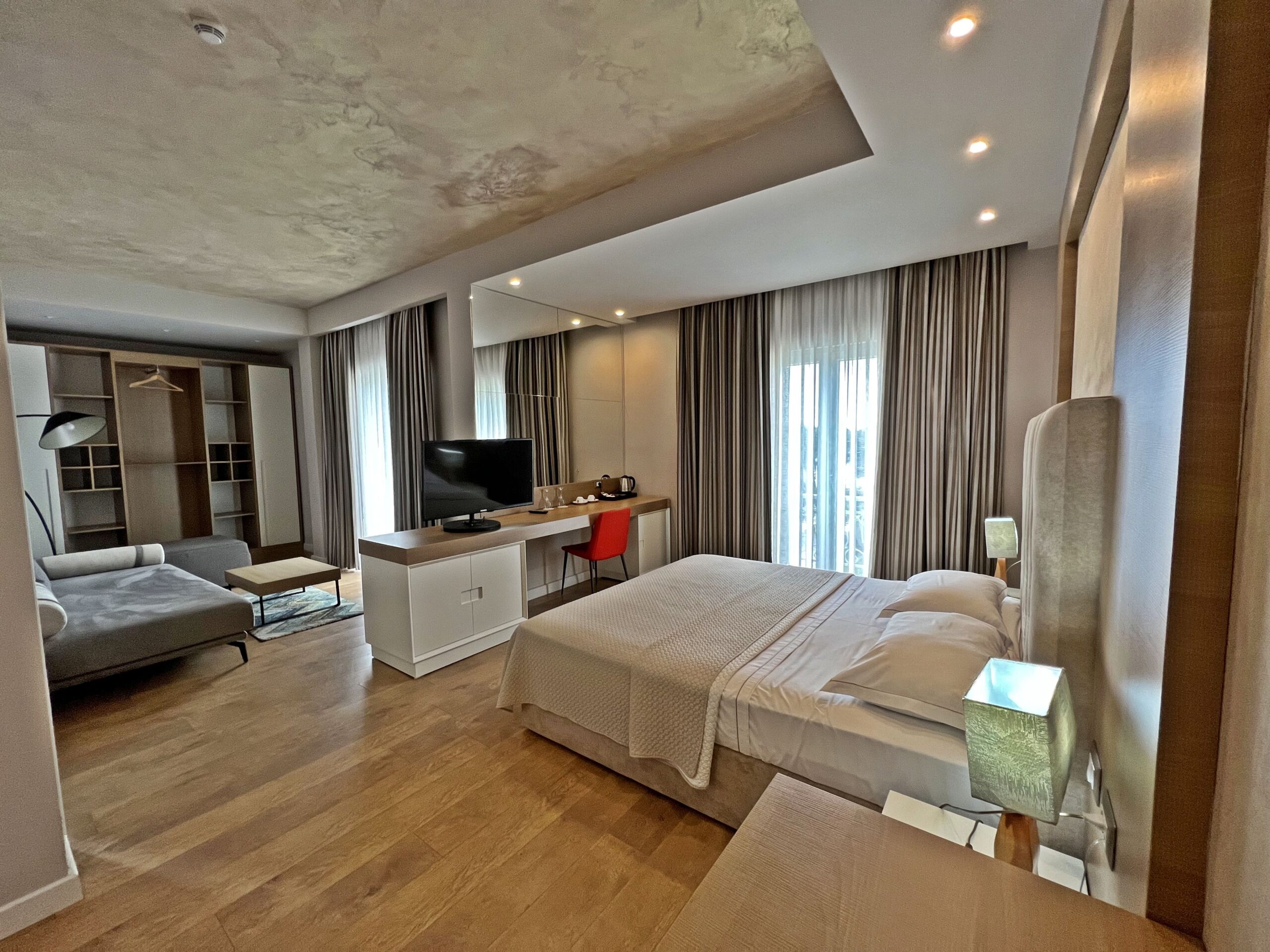 SUITE SEA VIEW – Sandy Beach Resort